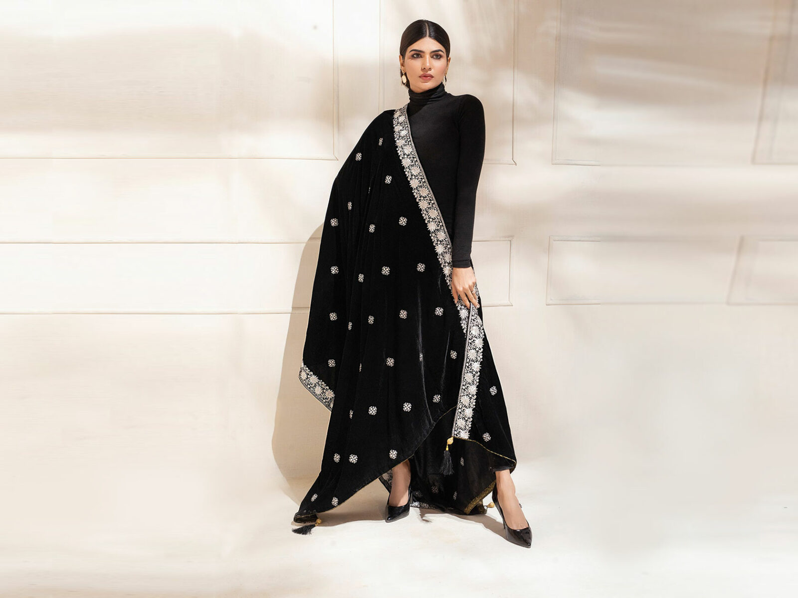 Cool Ways to Style a Chiffon Scarf - The Hijab Company