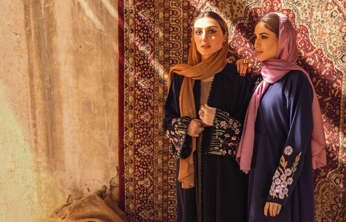 Let’s explore the beauty of Abayas in Pakistan - The Hijab Company