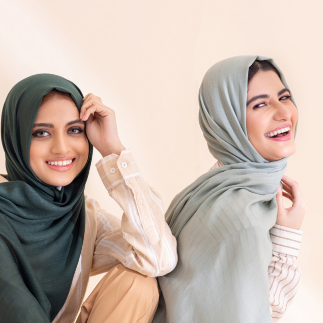 Summer colors in Hijabs that suits every occasion flawlessly!